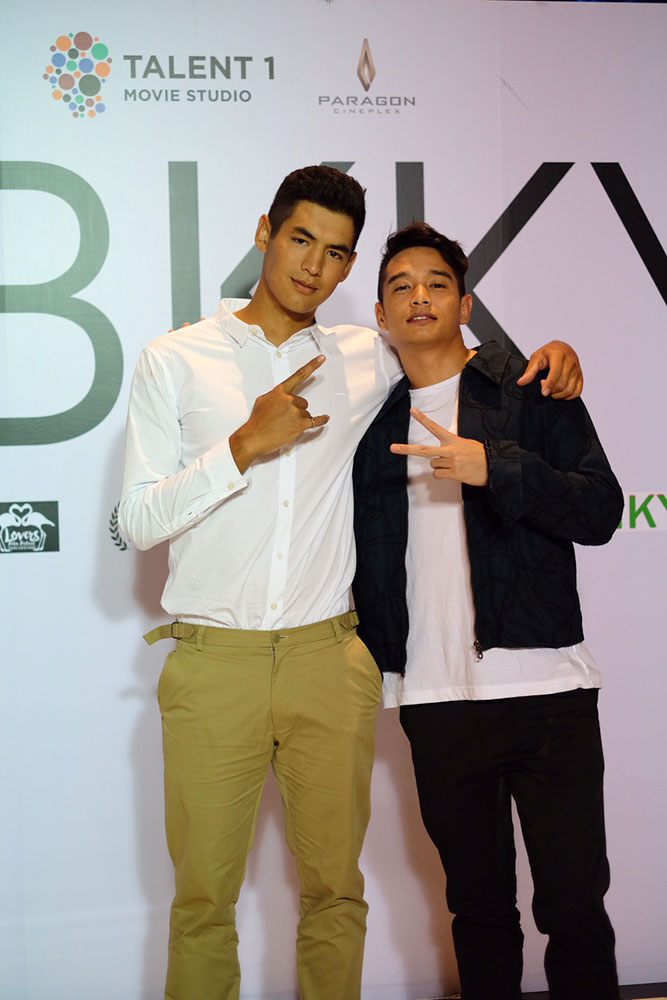 งานเปิดตัวหนัง งานเปิดตัวรอบปฐมทัศน์หนังเบสด์ ออน ทรู สตอรี่ เรื่อง ...